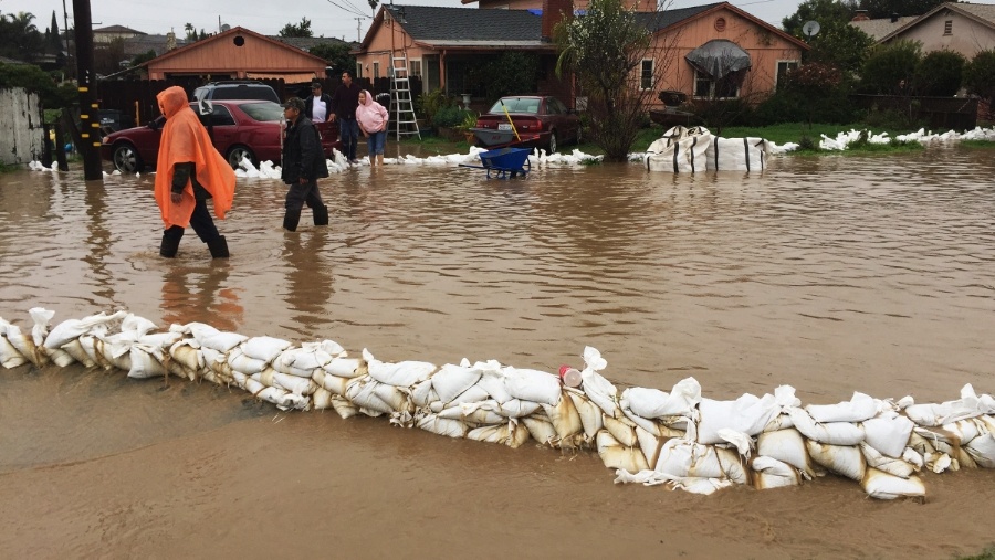 Evacuation underway in Salinas; Flash flood warnings issued for Central ...