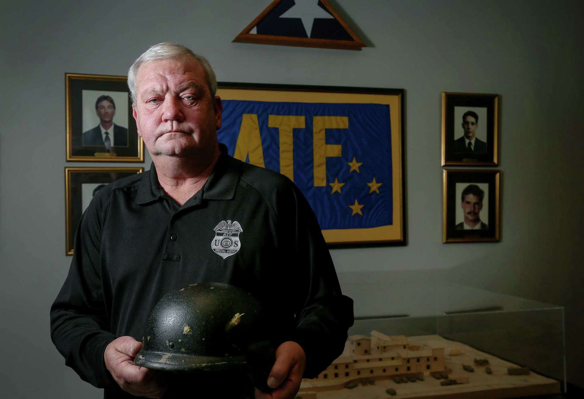ATF agents share long-shrouded details about Branch Davidian raid