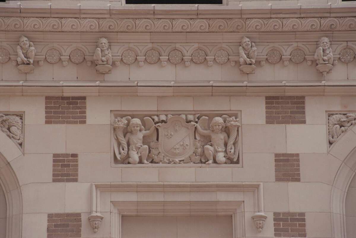 The history of Houston's Rice Hotel