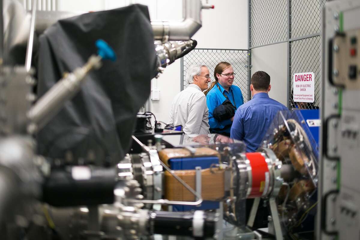 Lockheed’s Palo Alto test chamber simulates harshness of space