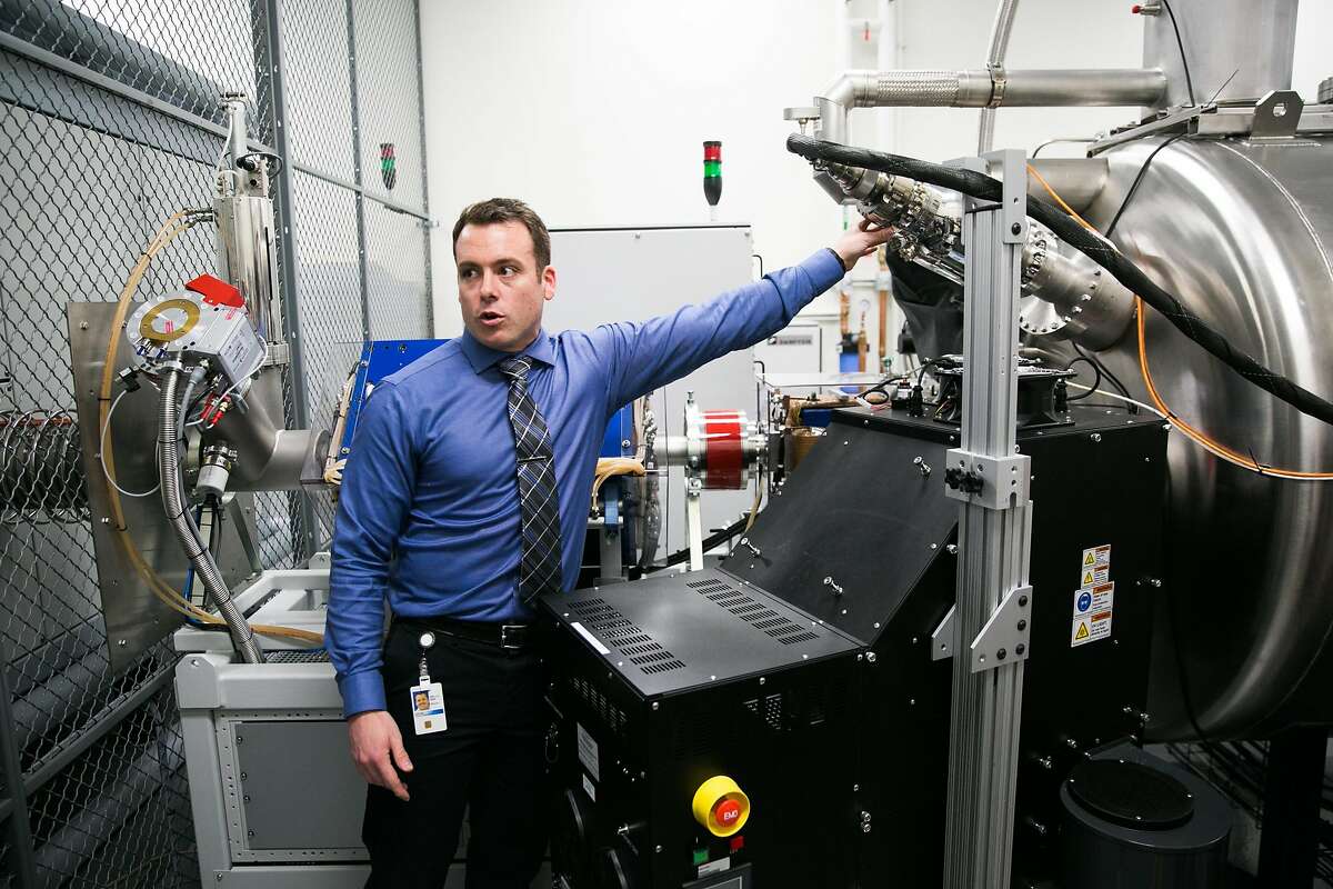 Lockheed’s Palo Alto test chamber simulates harshness of space