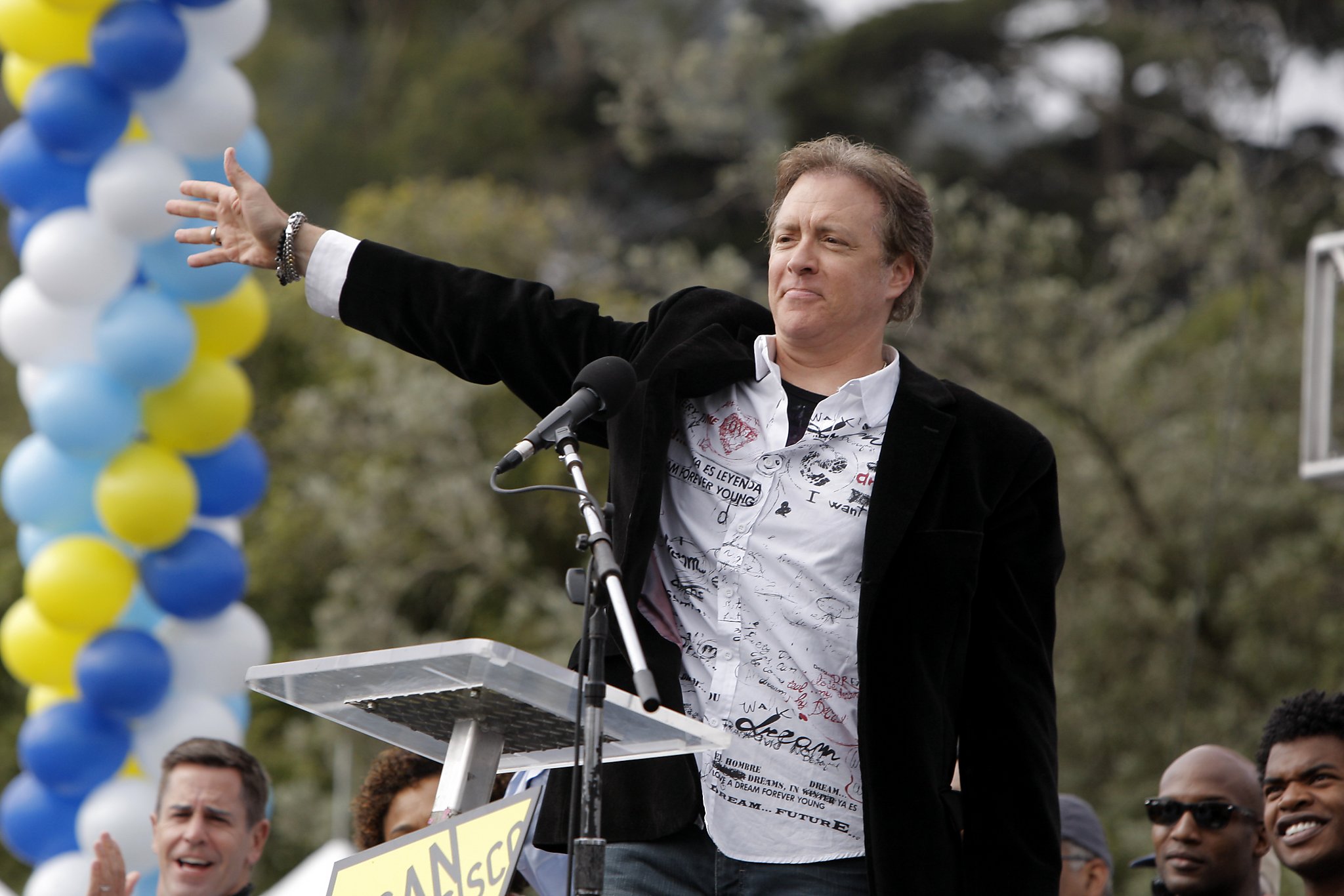 10 questions with a local: ABC7's Dan Ashley talks TV news, his rock band