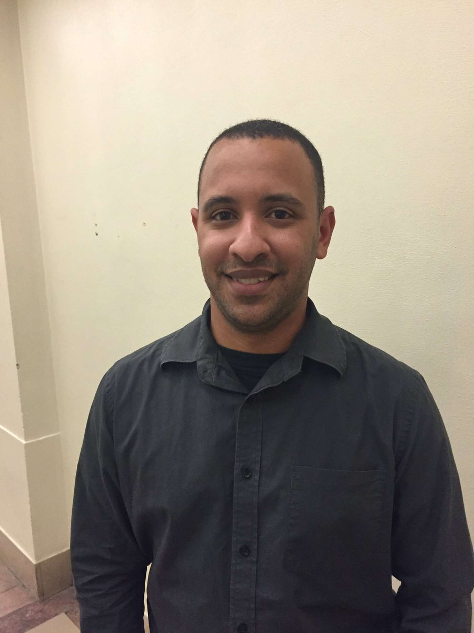 Schenectady cop recalls brutal attack in student address