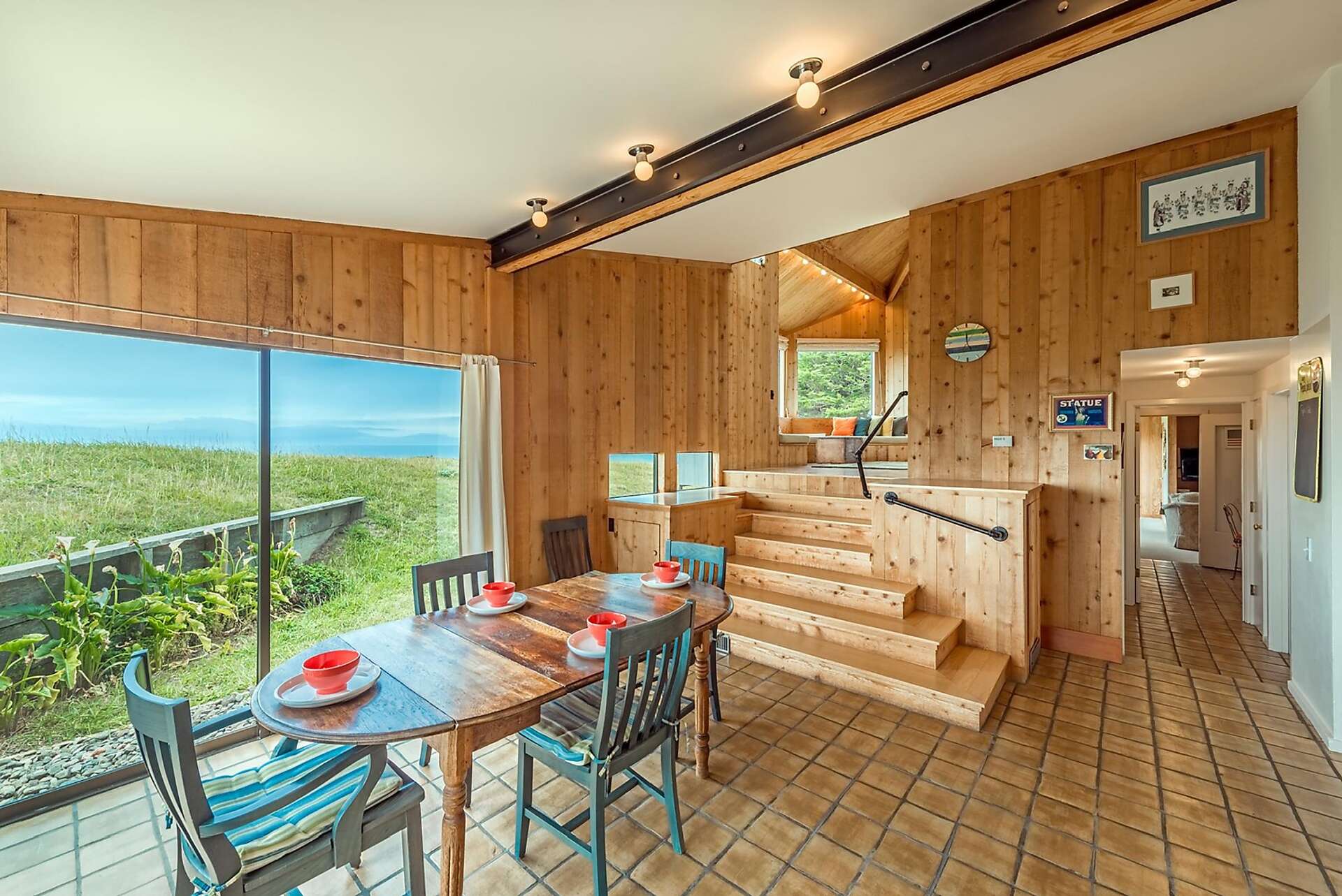 ‘Sea Ranch classic with a magical oceanfront setting’