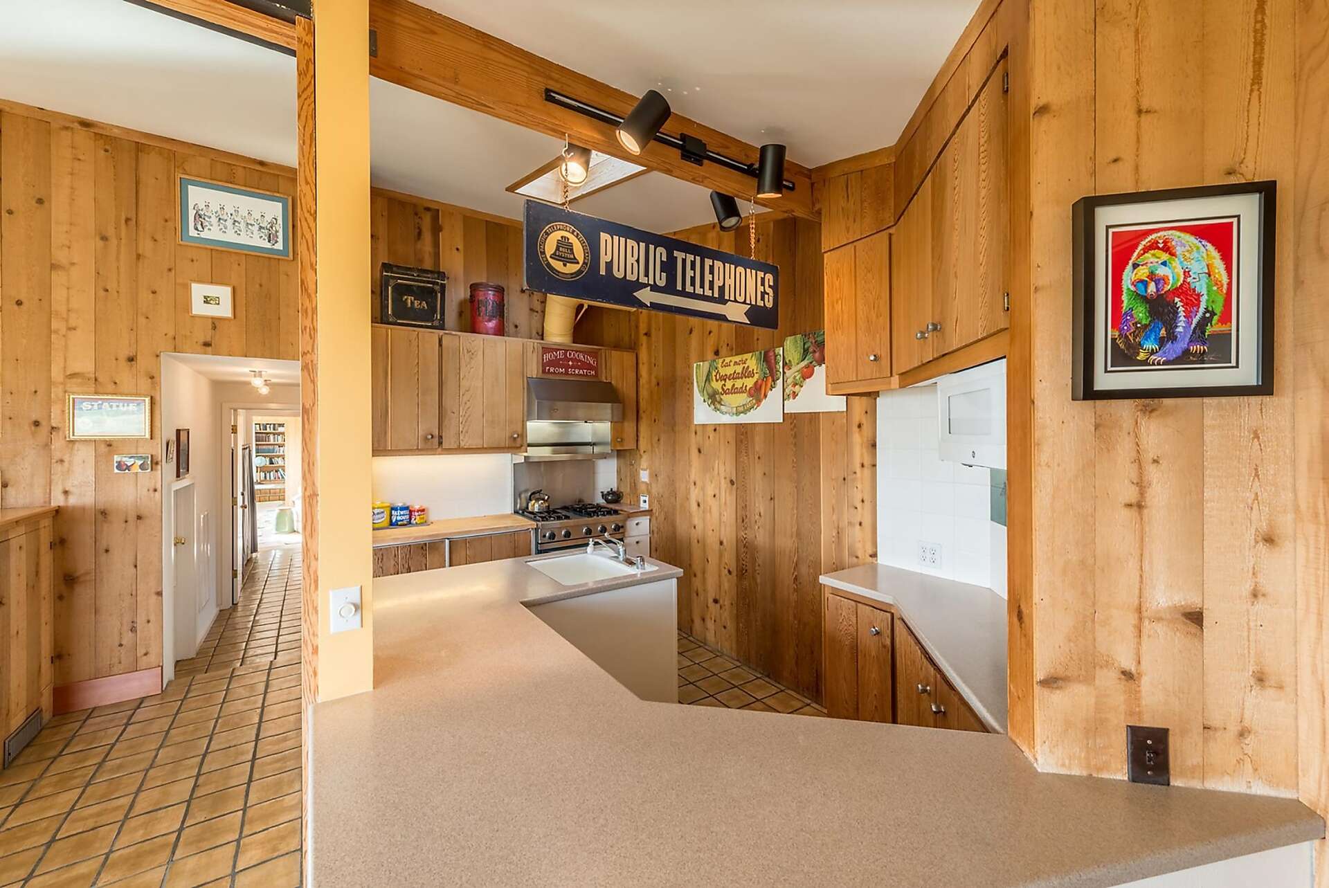 ‘Sea Ranch classic with a magical oceanfront setting’