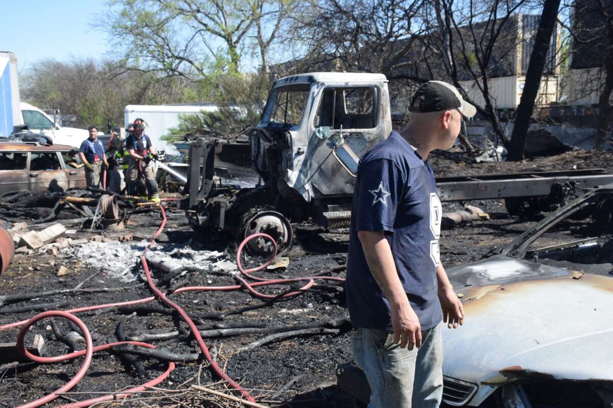 Trash fire causes flaming 'chain reaction' at Southwest Side junk yard