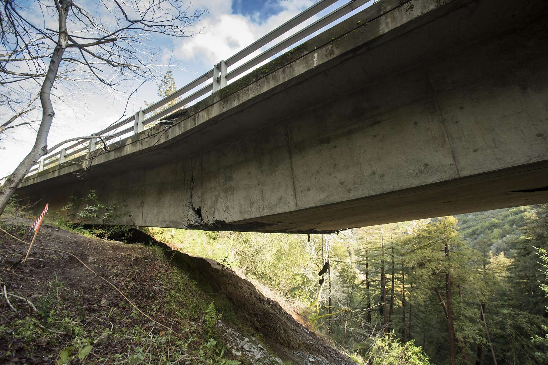 Caltrans demolishes Big Sur bridge after days of setbacks