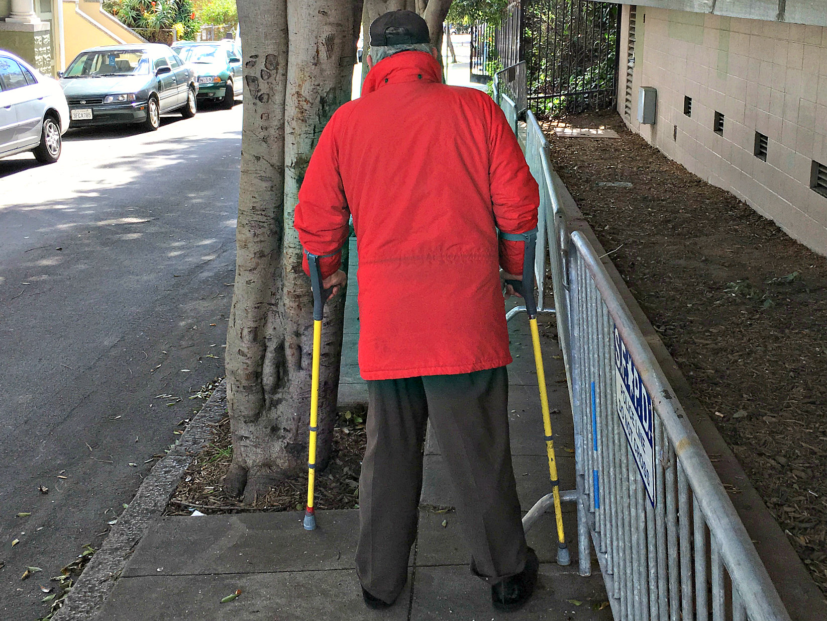 Castro's homeless barricades now pose barrier to neighbors with ...