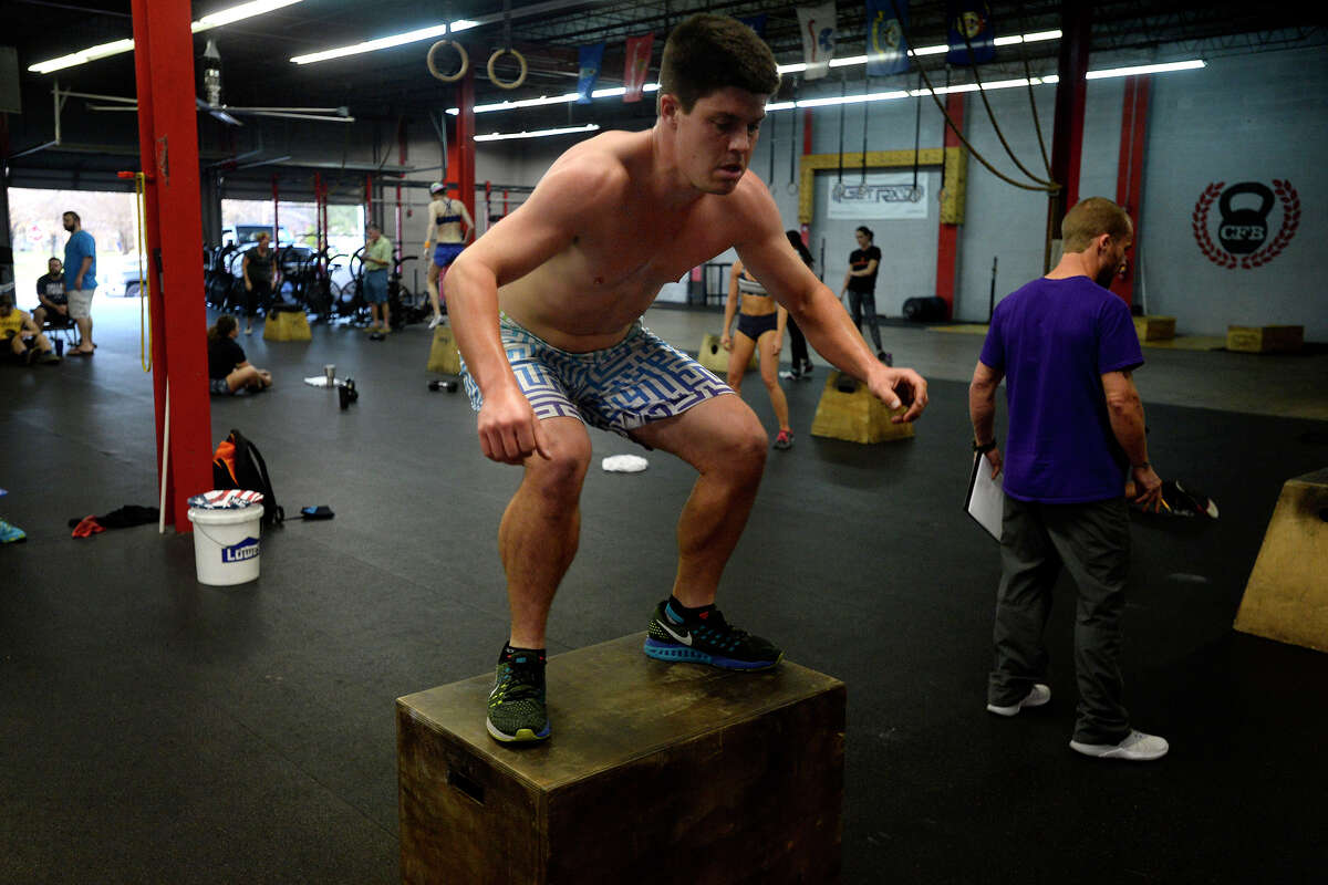 Photos: Athletes compete in Crossfit Open