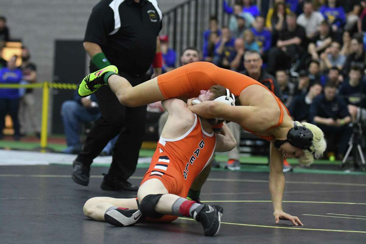 Record Capture The Crown