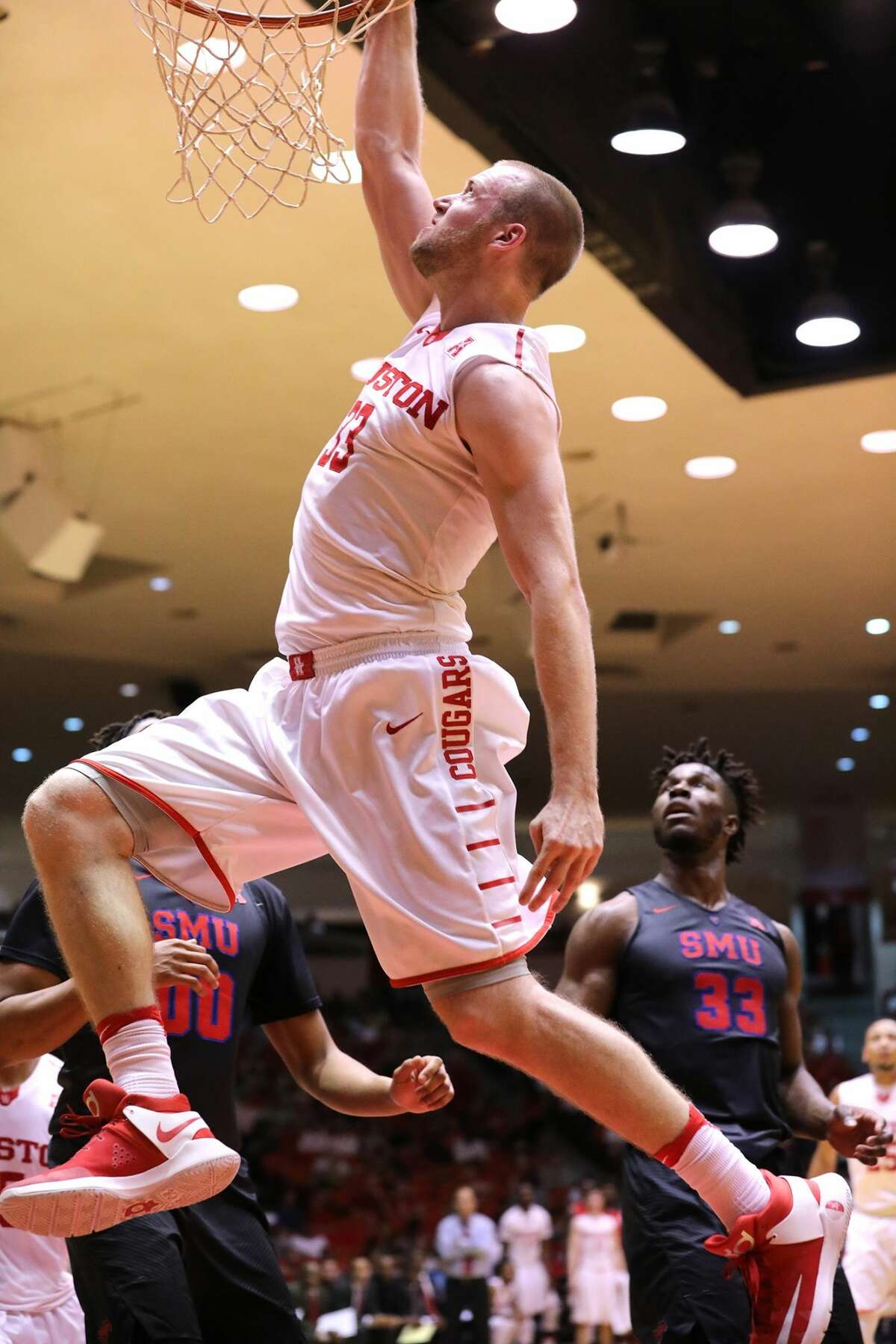 Senior Kyle Meyer steps up as Cougars make late-season surge