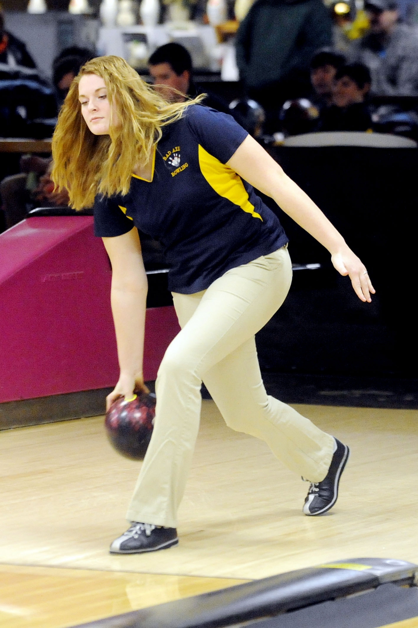 Bad Axe’s Steinbis captures regional bowling championship