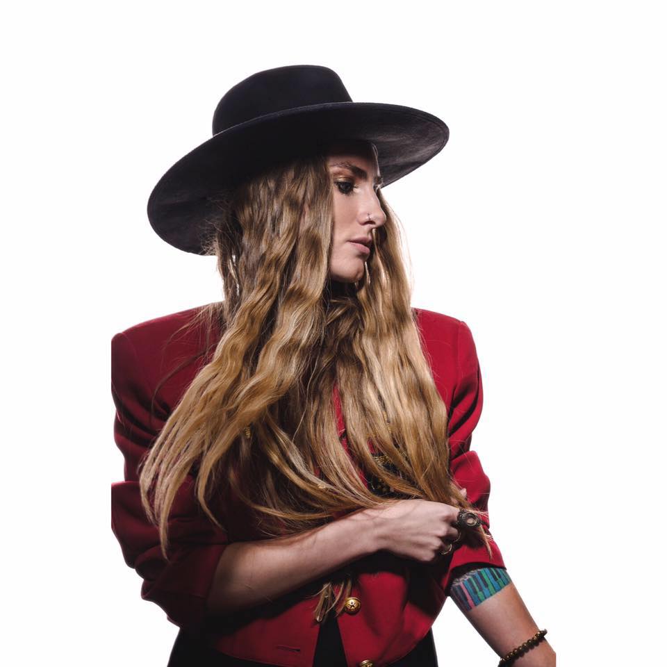 Houston singer Stephanie Rice raises her 'Voice'