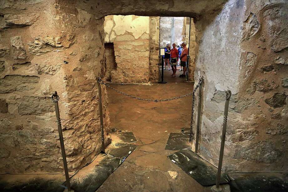 Conservation of Alamo structures moves forward - San Antonio Express-News