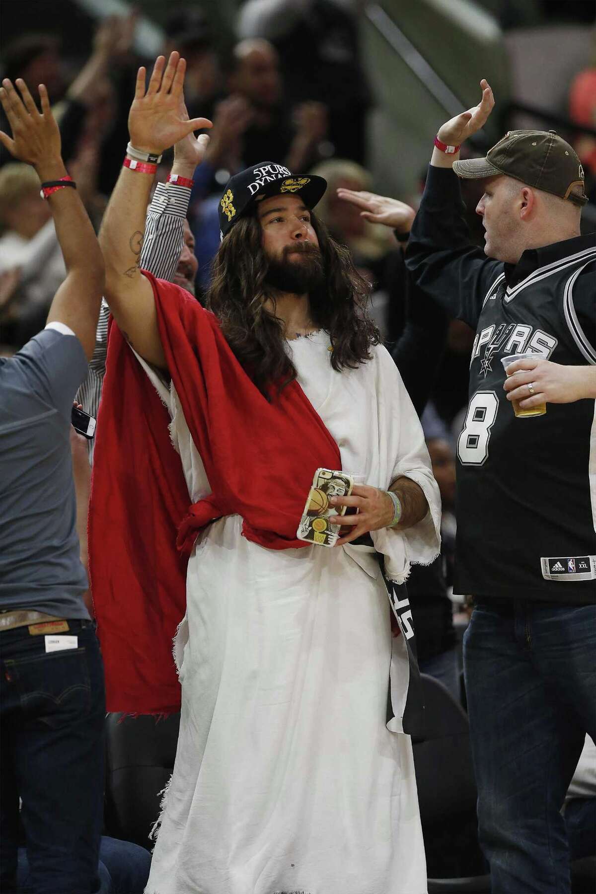 What S.A. TV personalities, sports figures and other celebs are giving ...