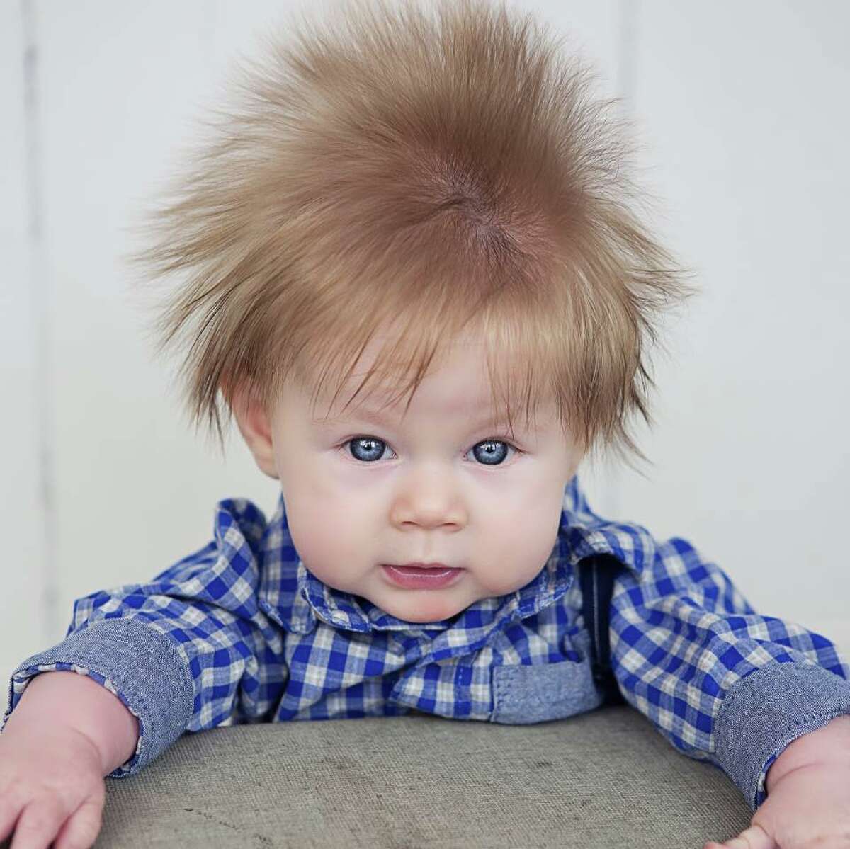 Adorable baby born with full head of hair is stopping people in their ...