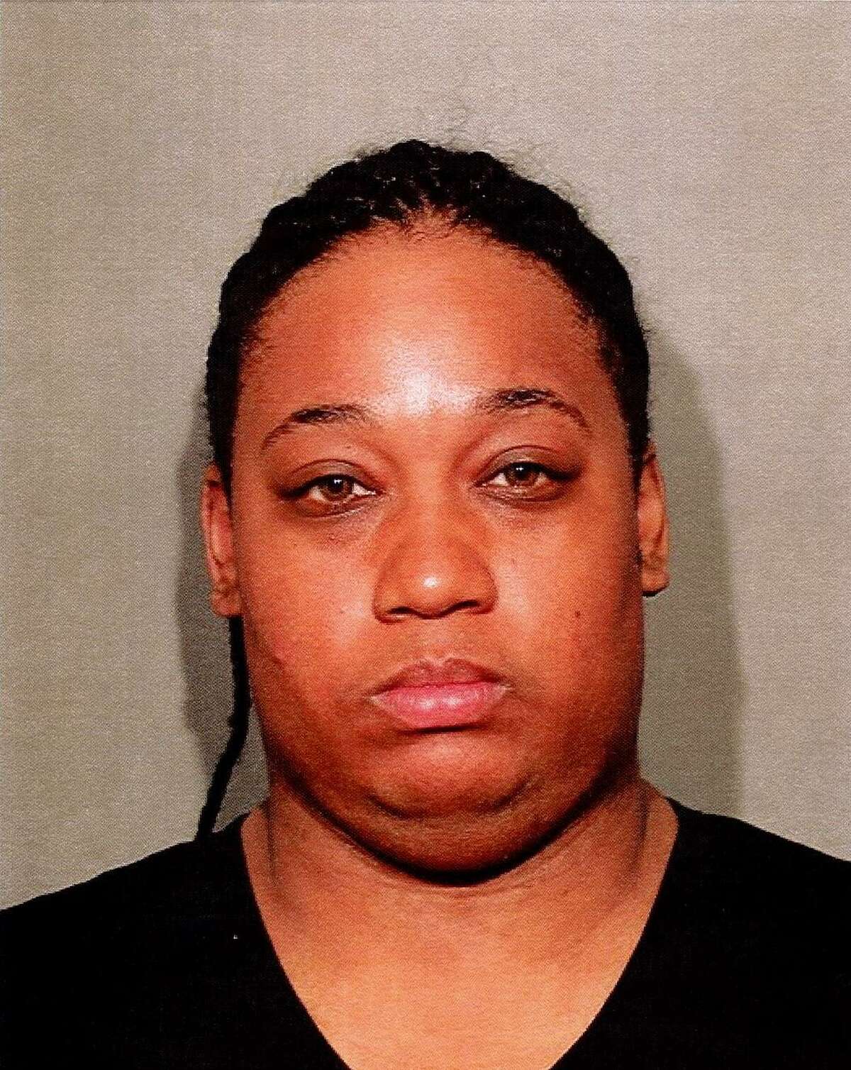 Police Woman Stole Phones From Radio Shack