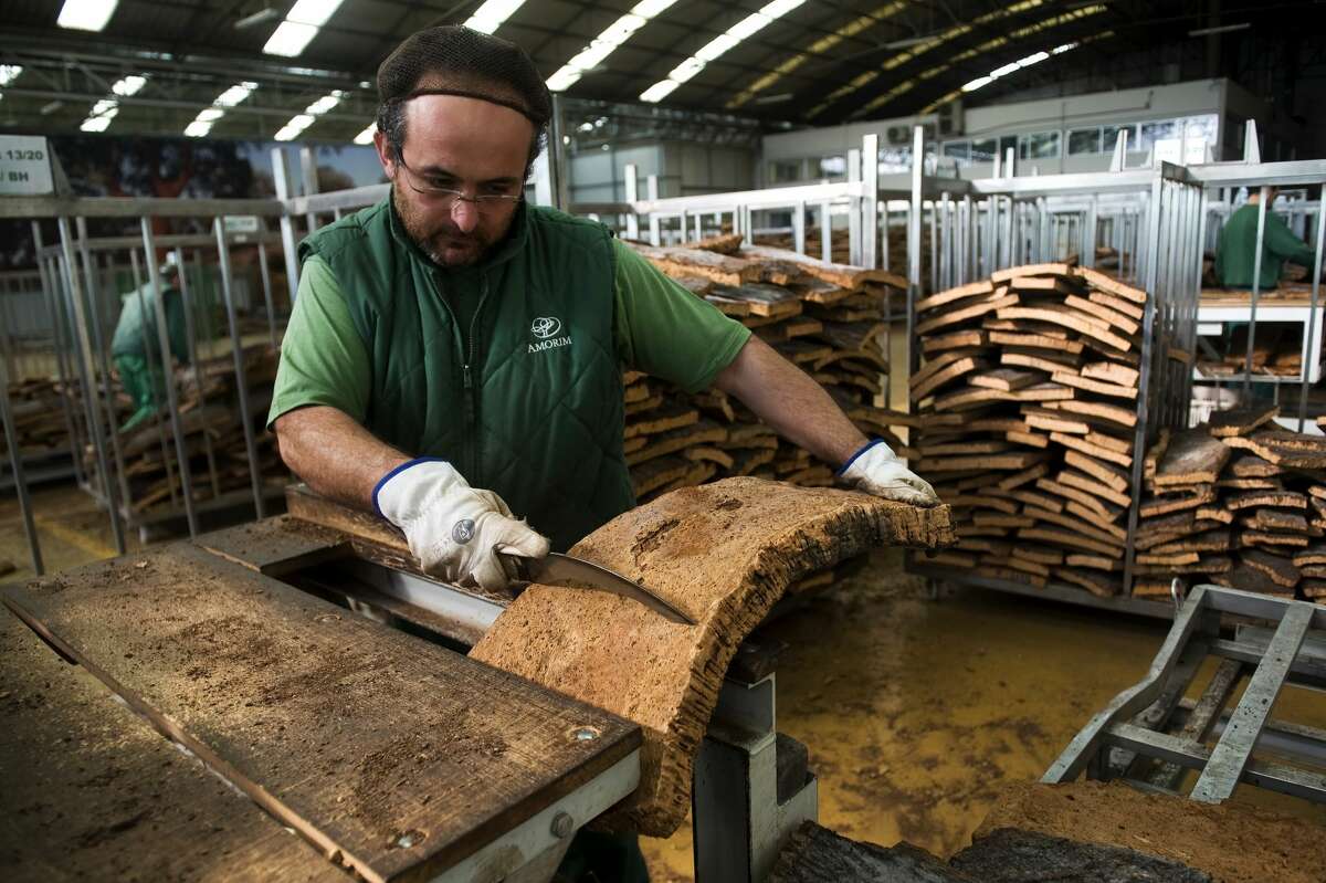 Wine bottle cork production in Portugal