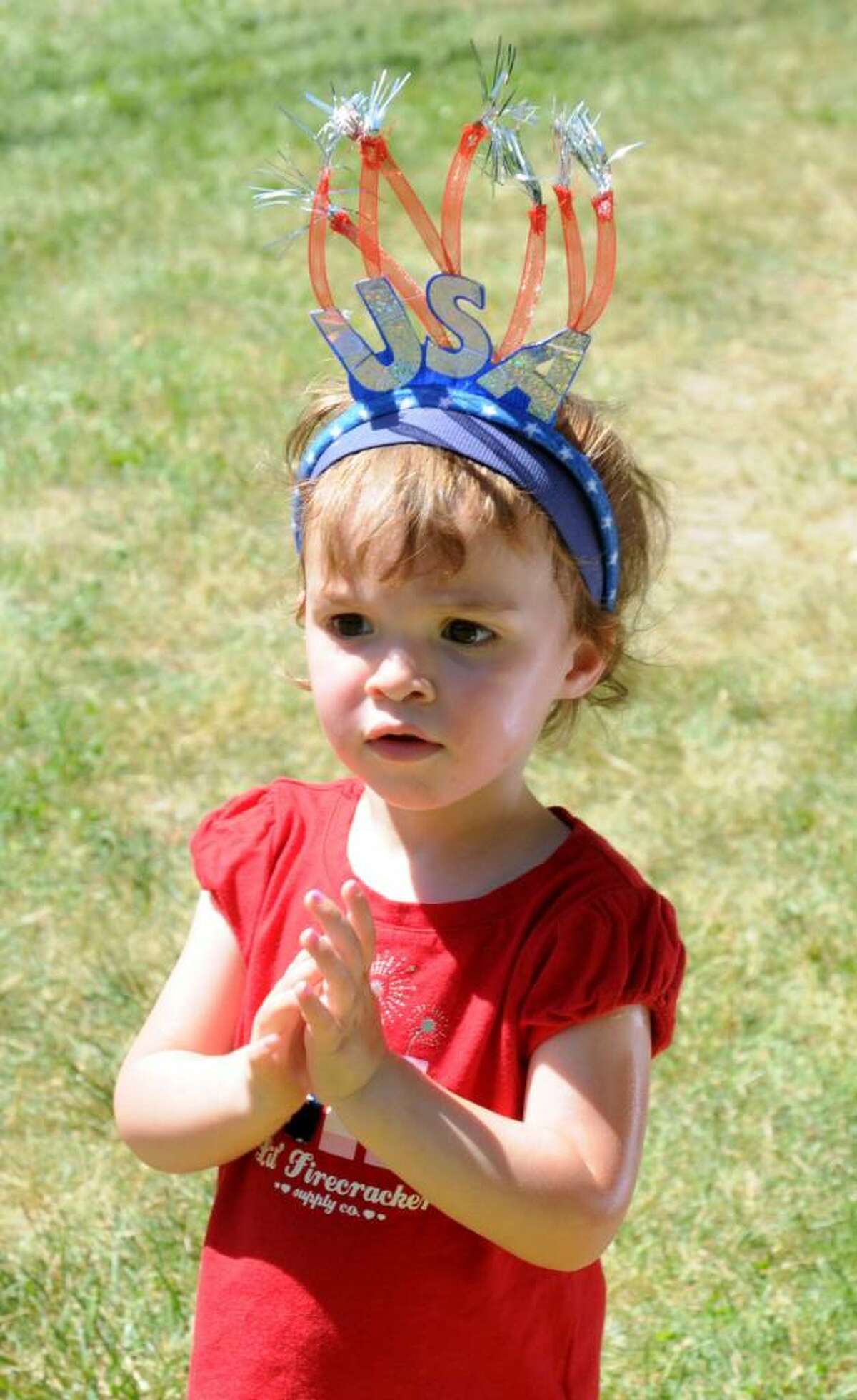 Brookfield marks Memorial Day with parade, ceremonies