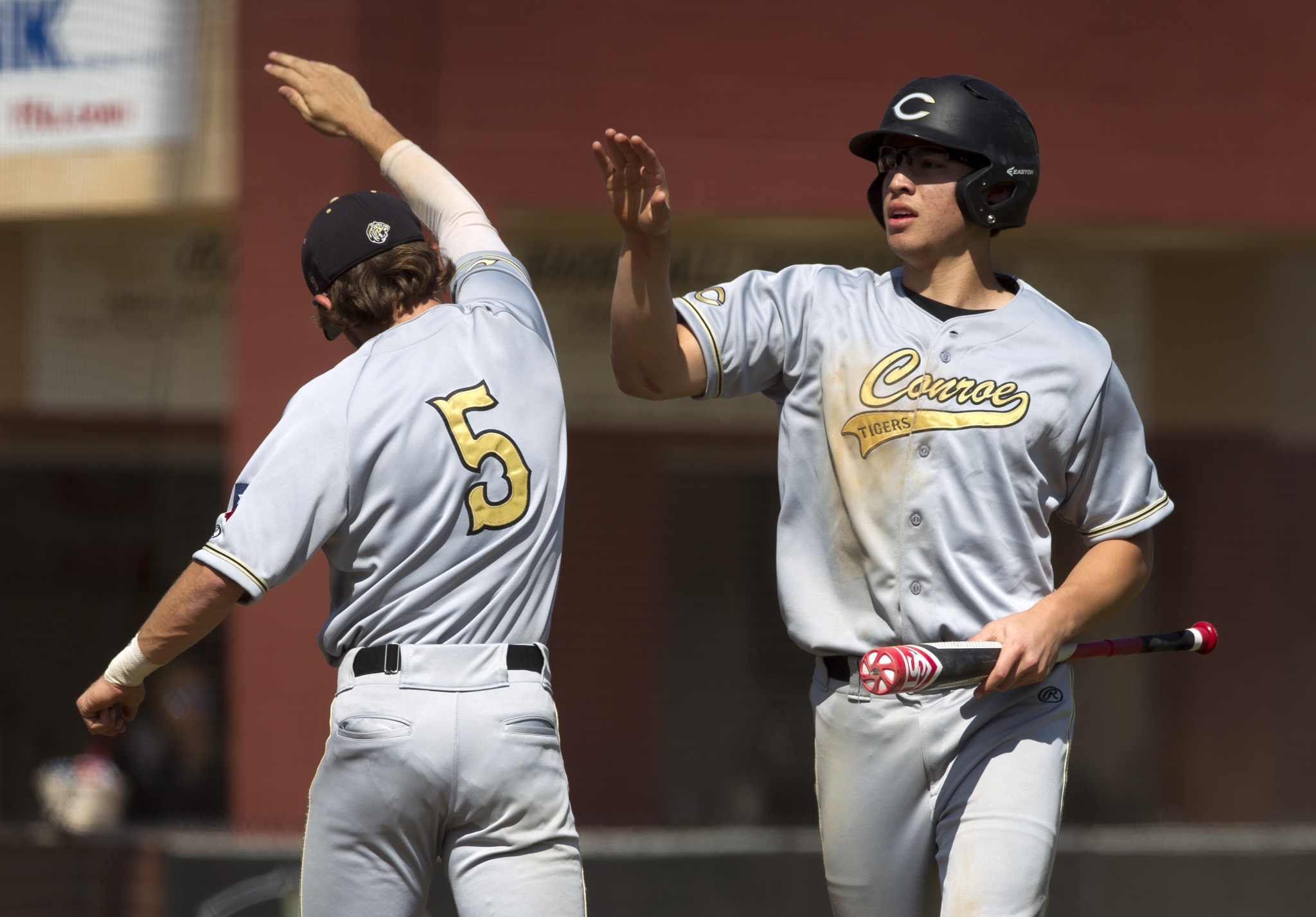 BASEBALL ROUNDUP: Conroe splits games at Ferrell Classic