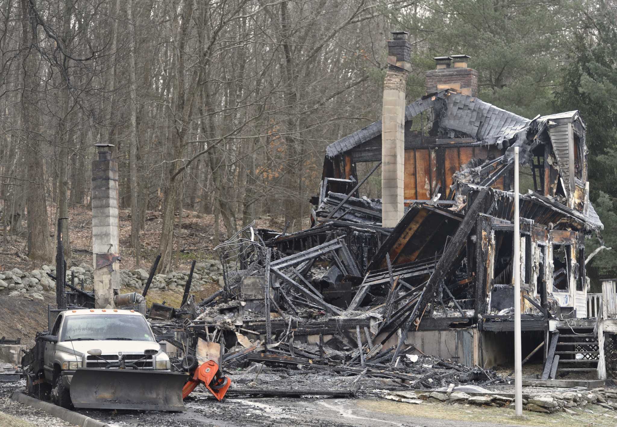 Explosion, house fire in New Milford