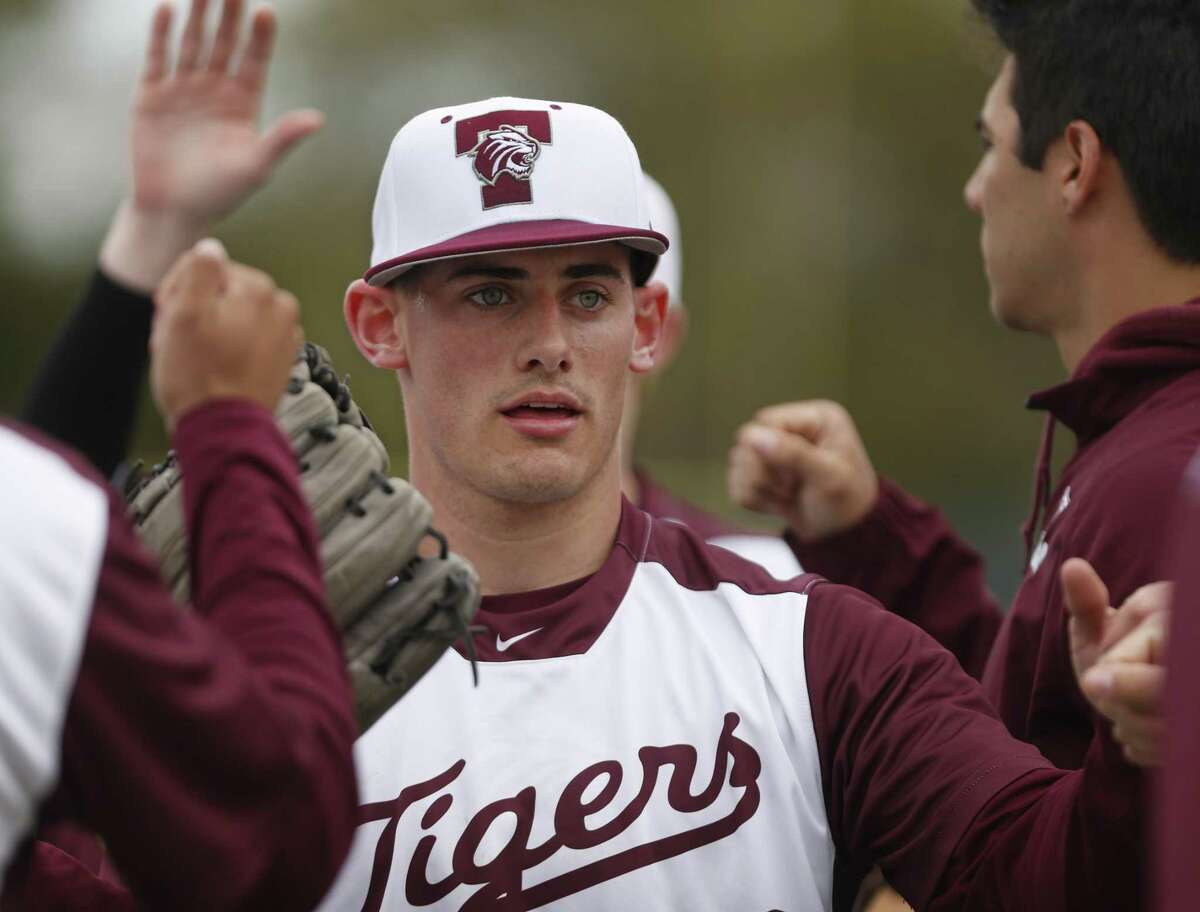 Under Scannell, Trinity scales D-III baseball mountaintop