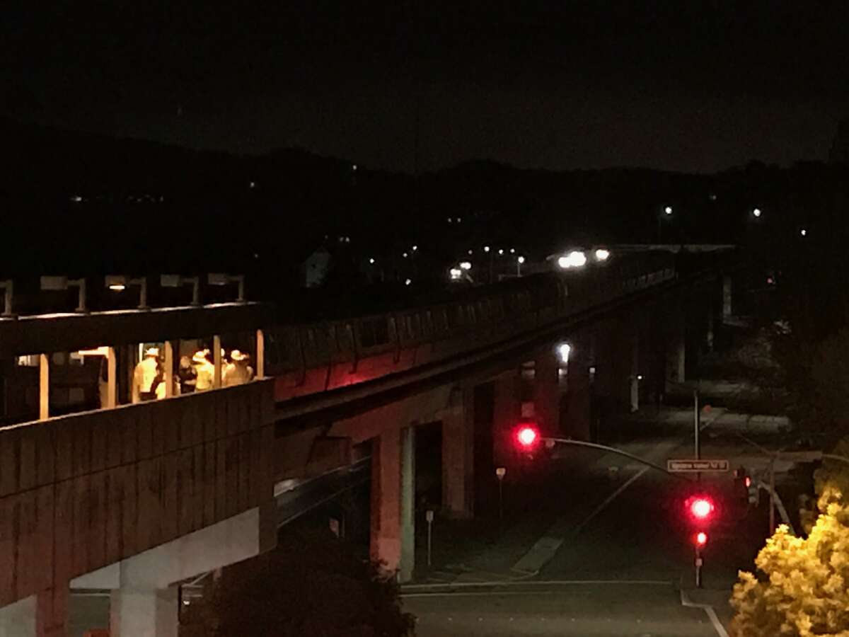 BART service restored after fire at Walnut Creek Station