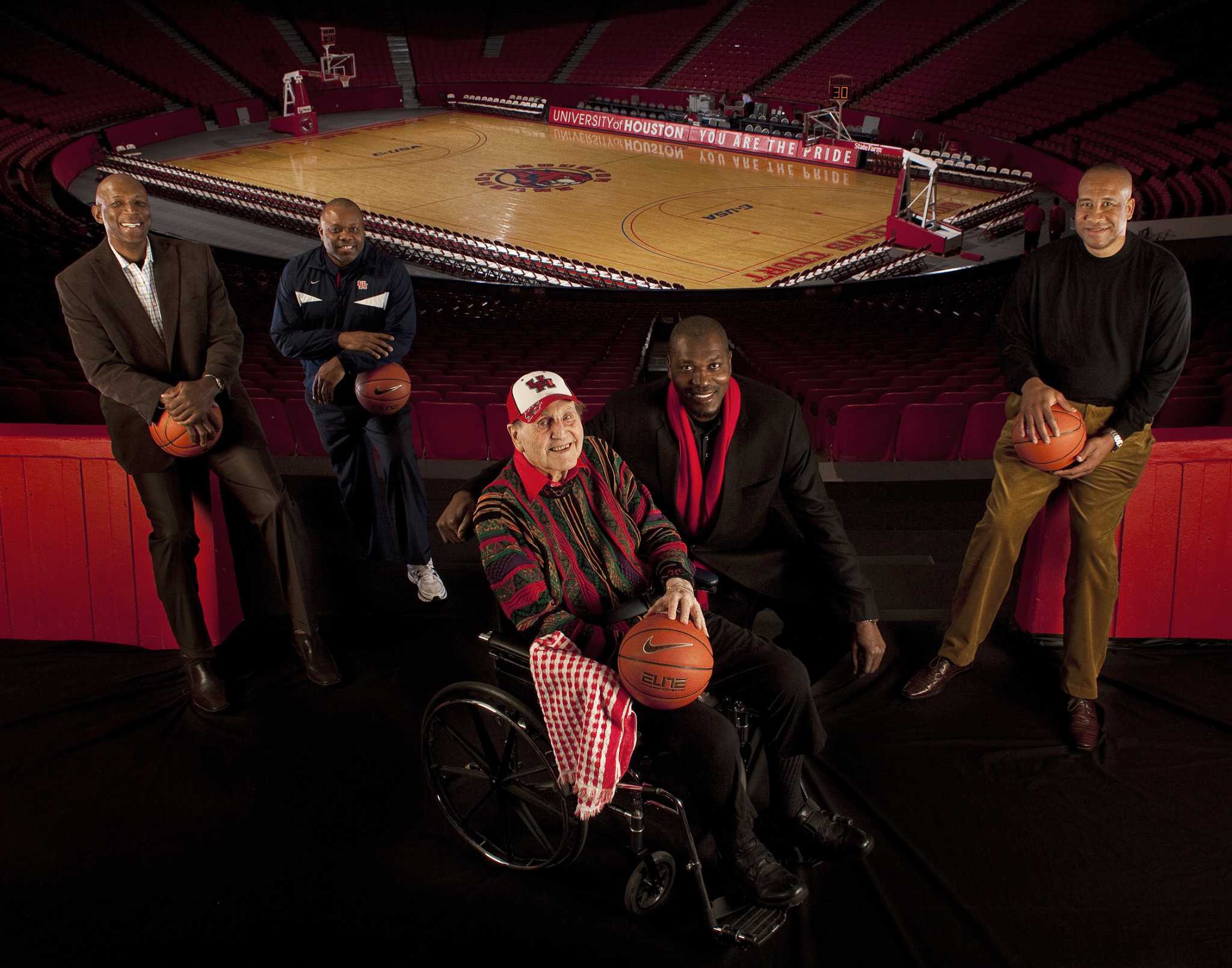 35 years later, UH's Phi Slama Jama teams still a hot topic