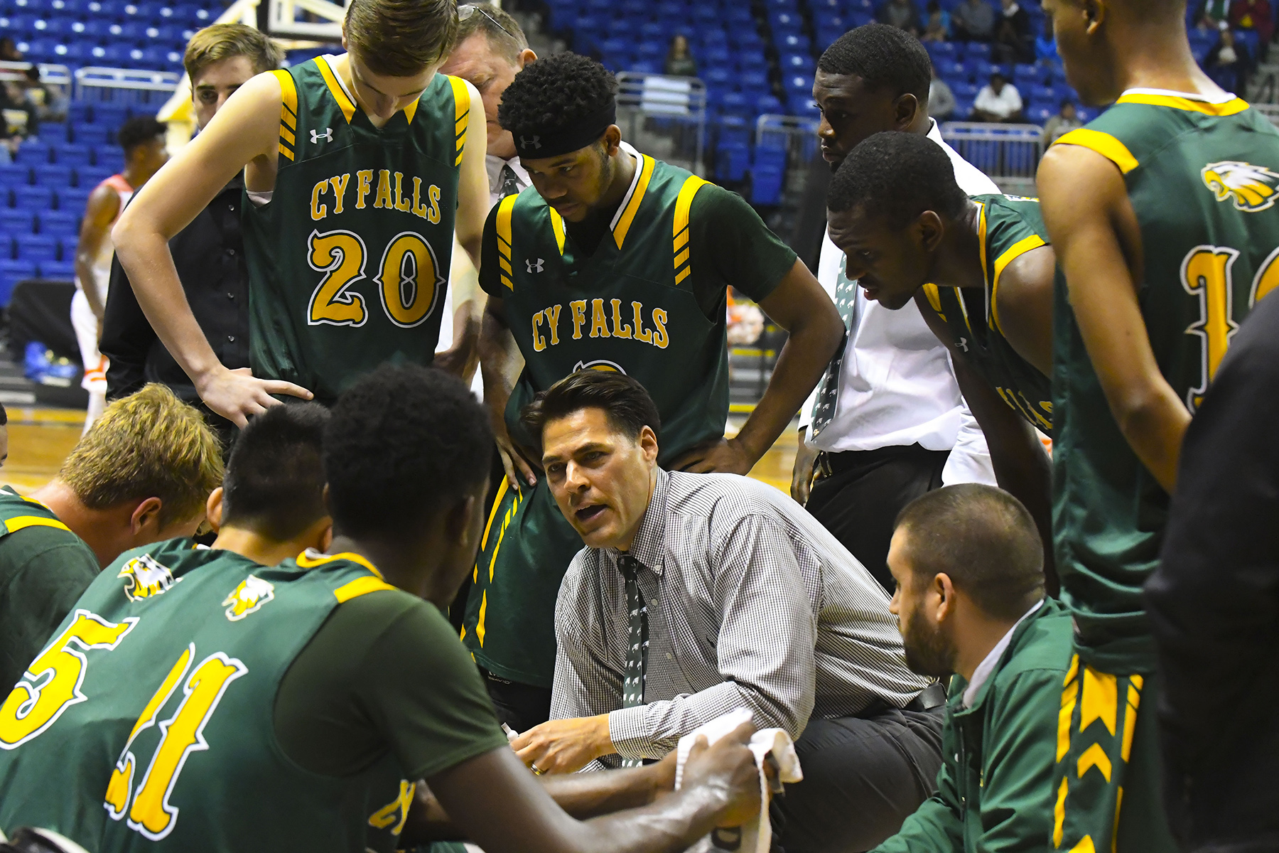 Cy Falls' Richard Flores stepping into spotlight, out of family's shadow