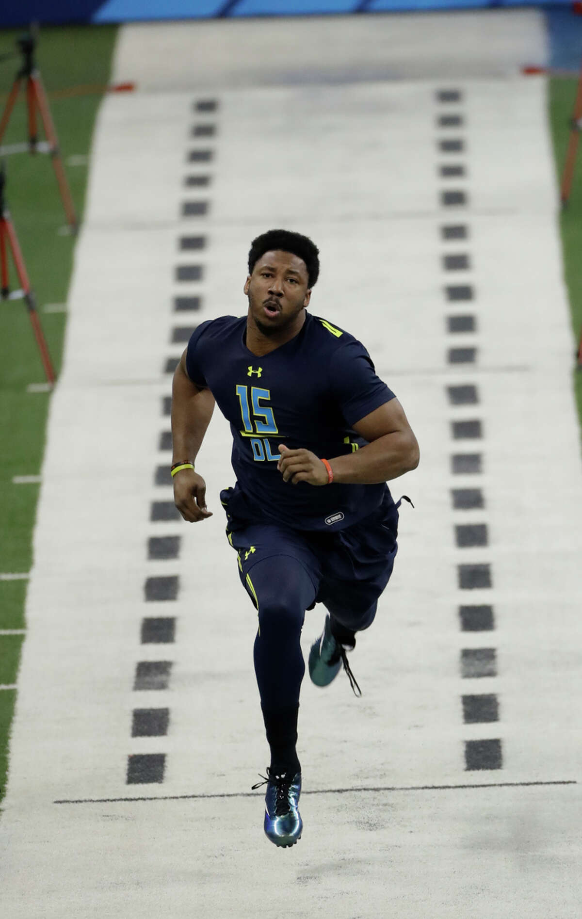 Myles Garrett impresses with speed, strength at NFL combine