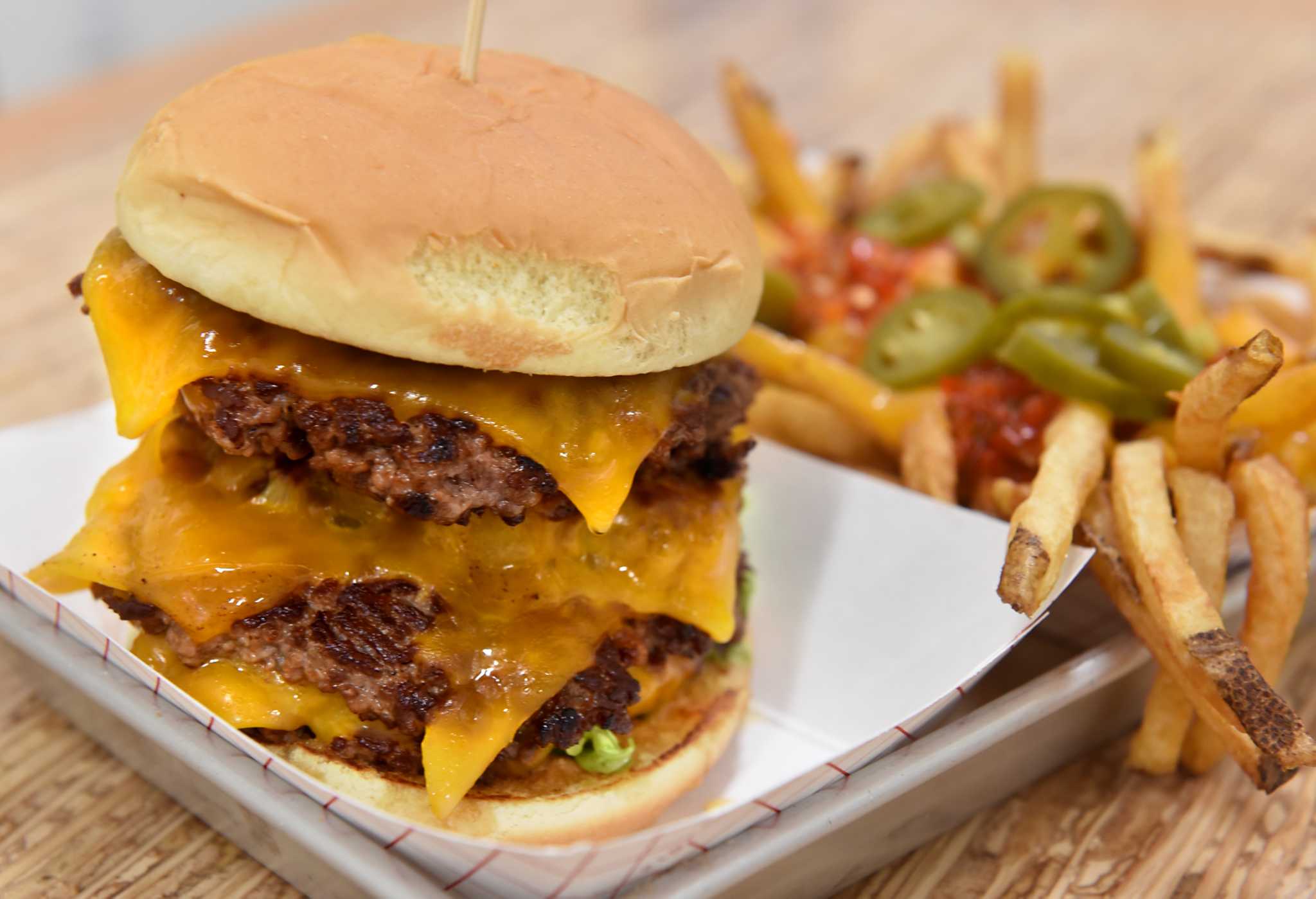 How Capital Region burger restaurants stack up