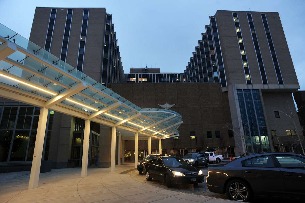 Bridgeport bariatric program gets national accreditation