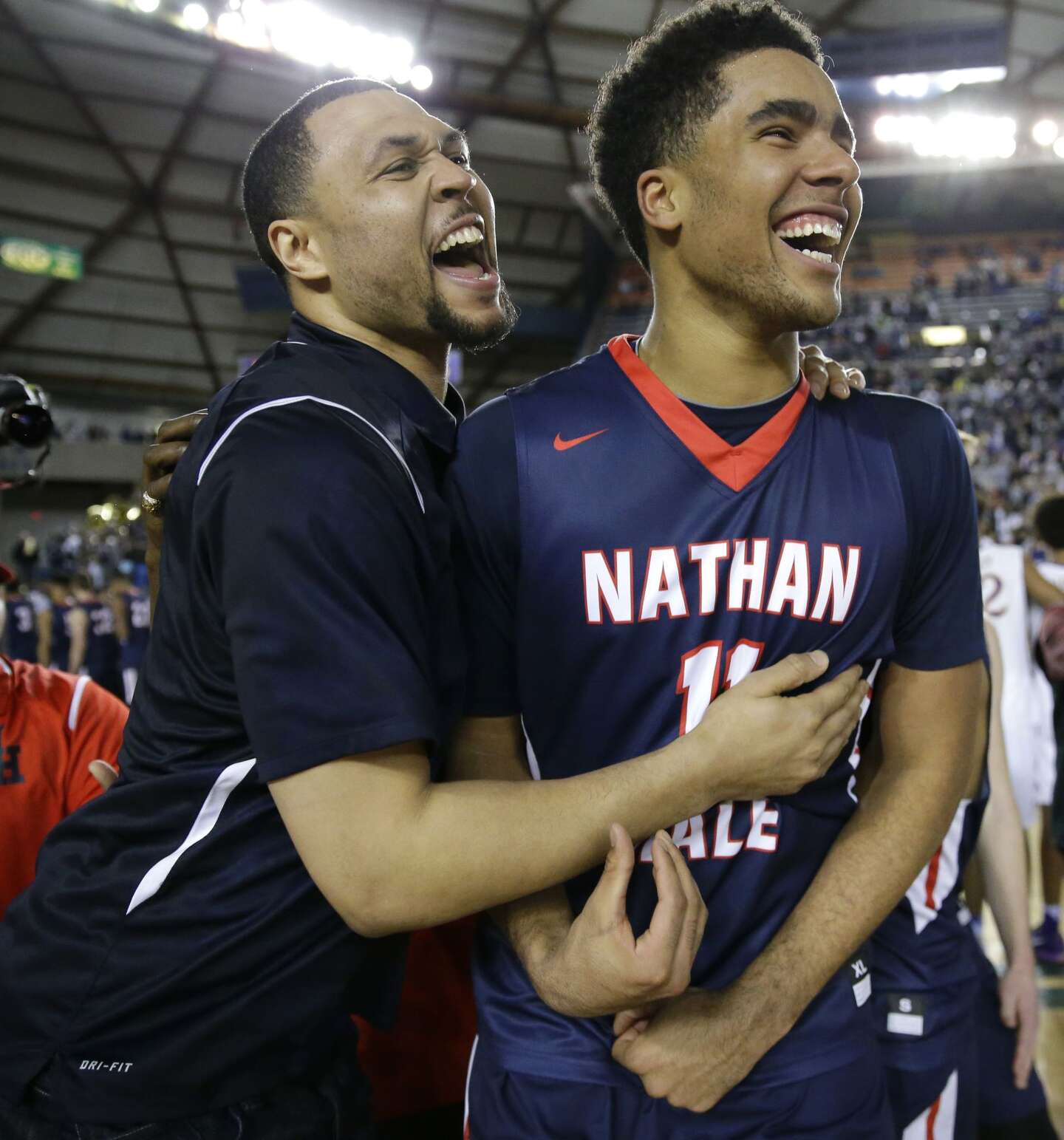 Report: Brandon Roy to return as Garfield basketball coach