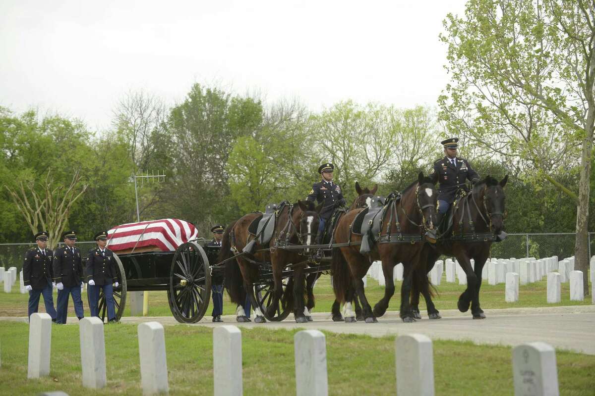 S.A. native who saved ‘Lost Platoon’ at Ia Drang buried at Fort Sam