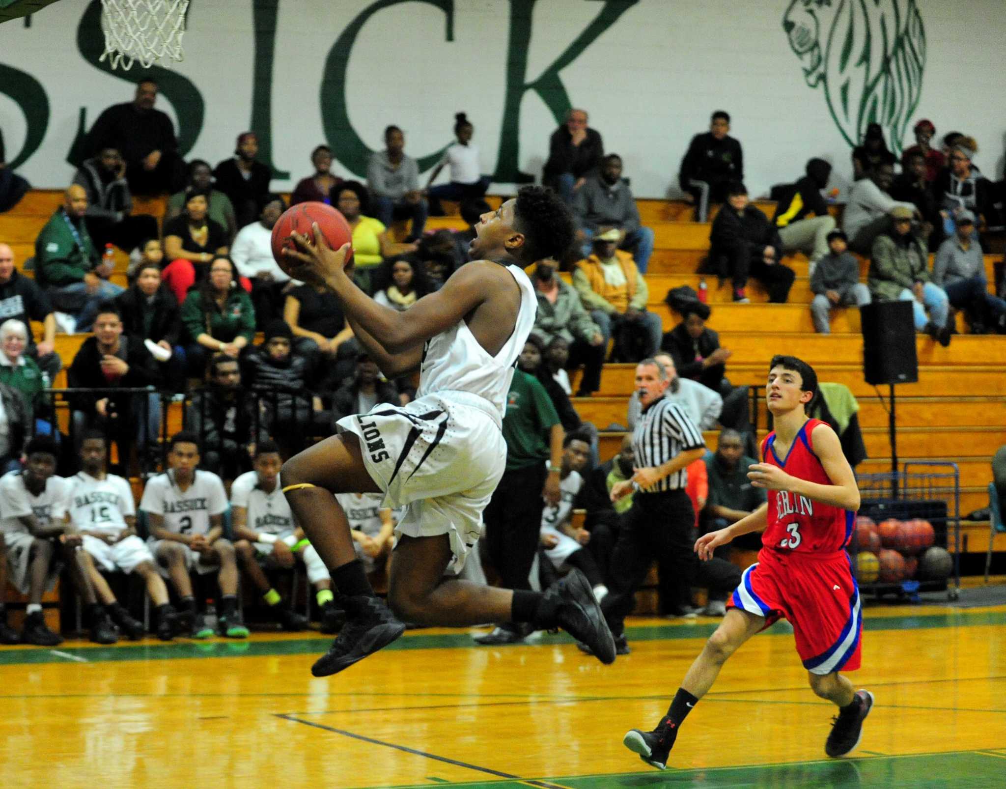 Bassick opens tournament with a rout