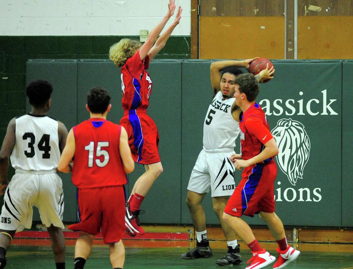 Bassick opens tournament with a rout