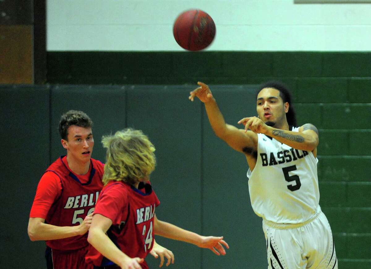 Bassick opens tournament with a rout