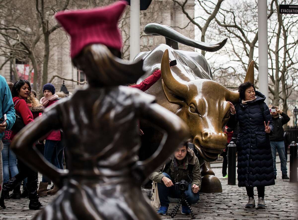 Photo: Man appears to desecrate 'Fearless Girl' statue on Wall Street