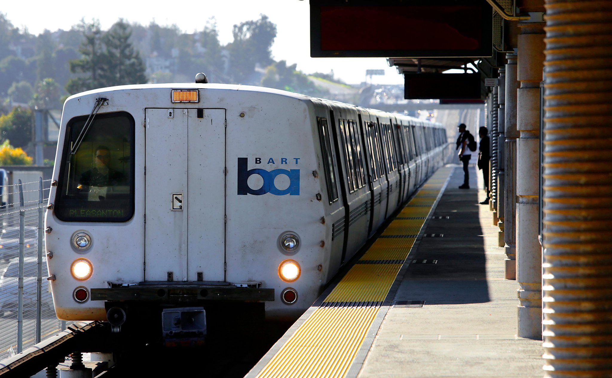 BART emergencies, rainy weather causing 25 minute delays into SF