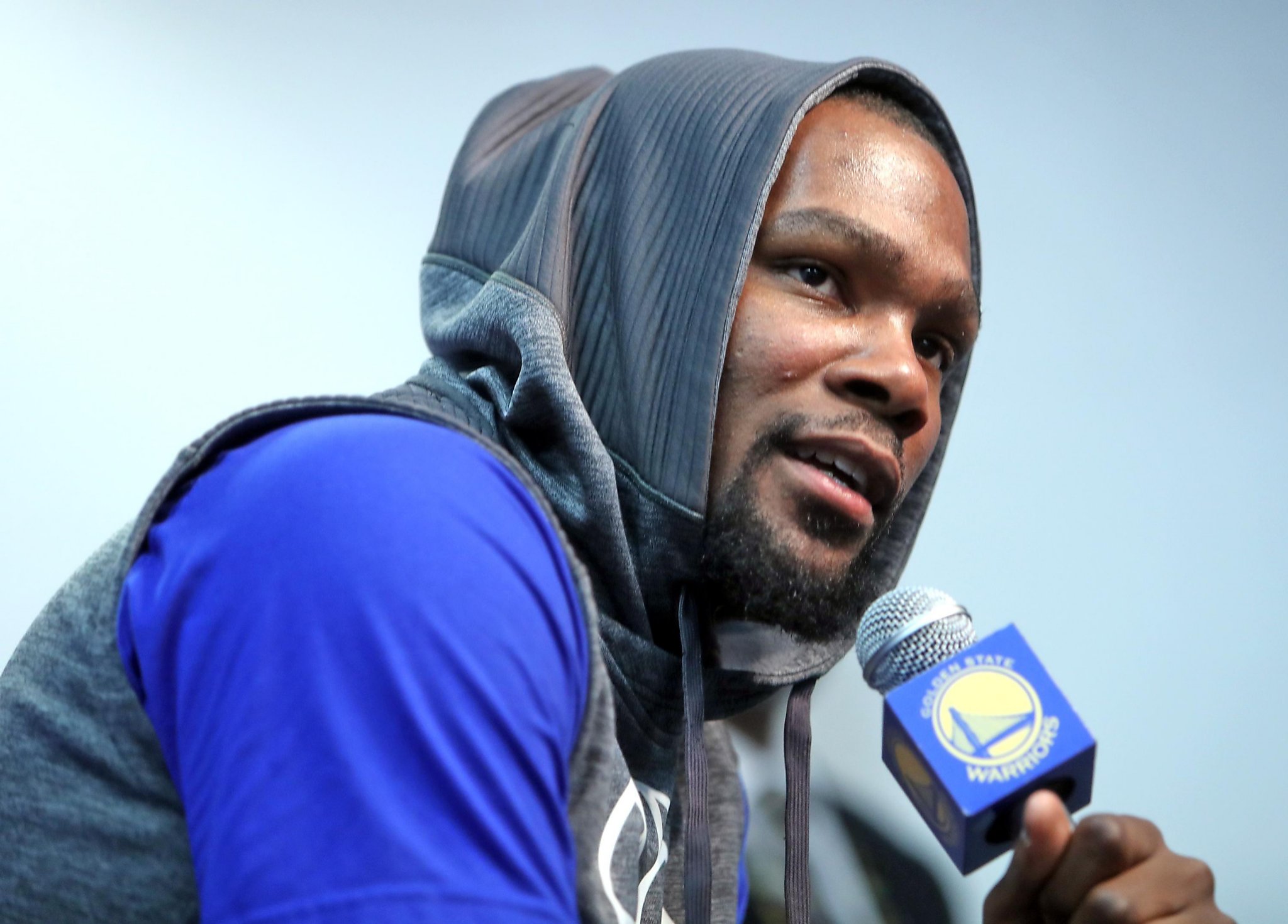 Kevin Durant chillin’, not moping
