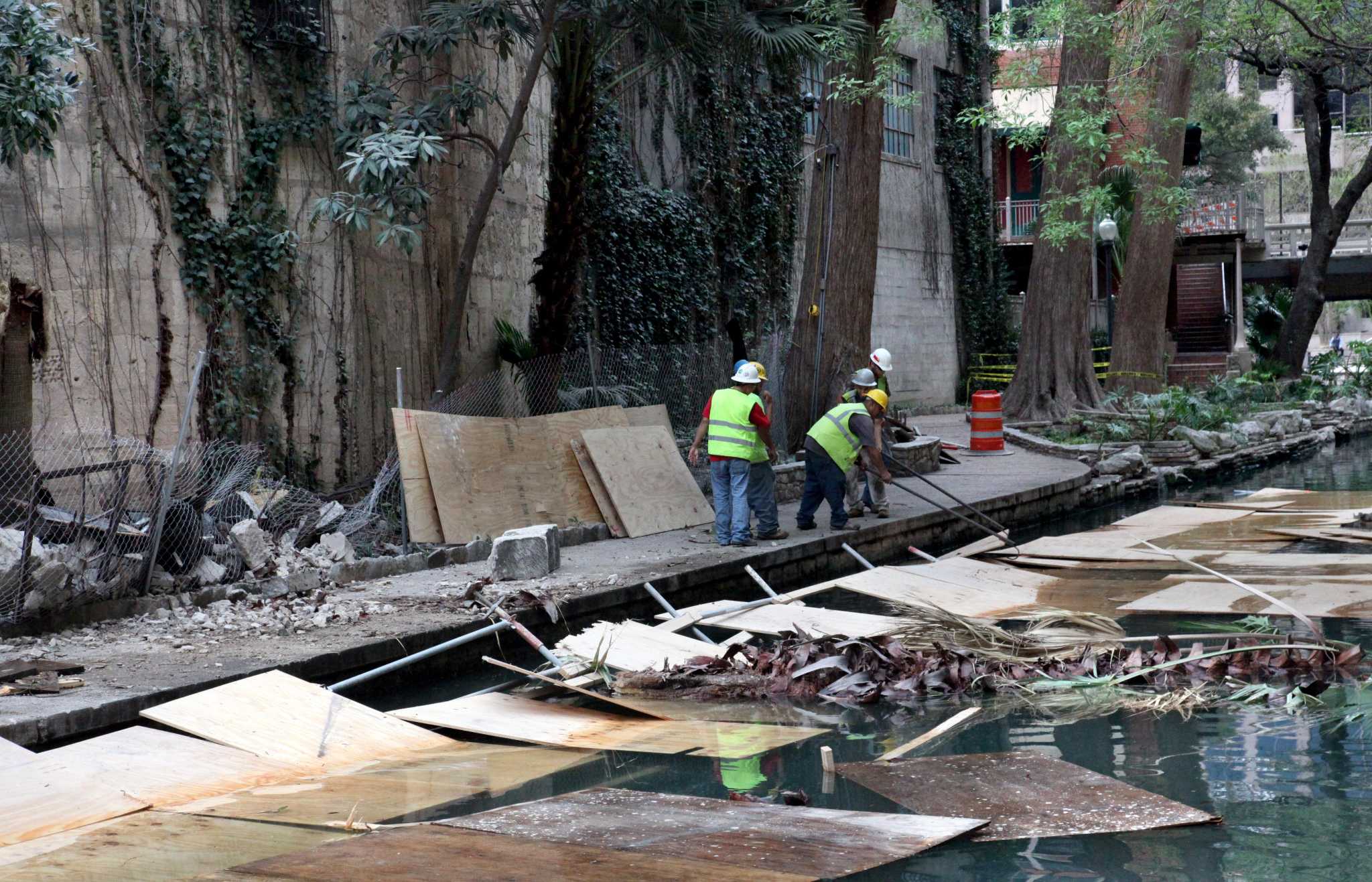 Debris from historic building spills into River Walk