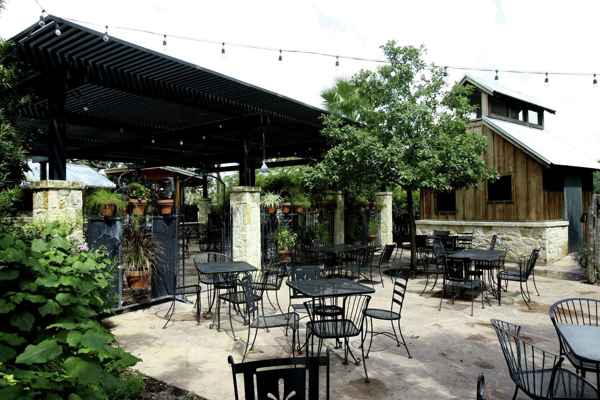 Los Barrios taking over Scenic Loop Cafe