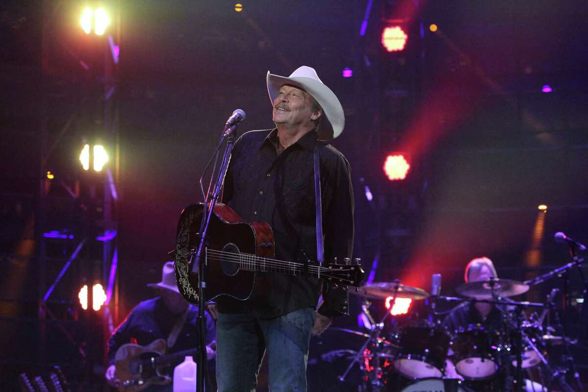 Alan Jackson has what it takes to keep his fans coming back for more