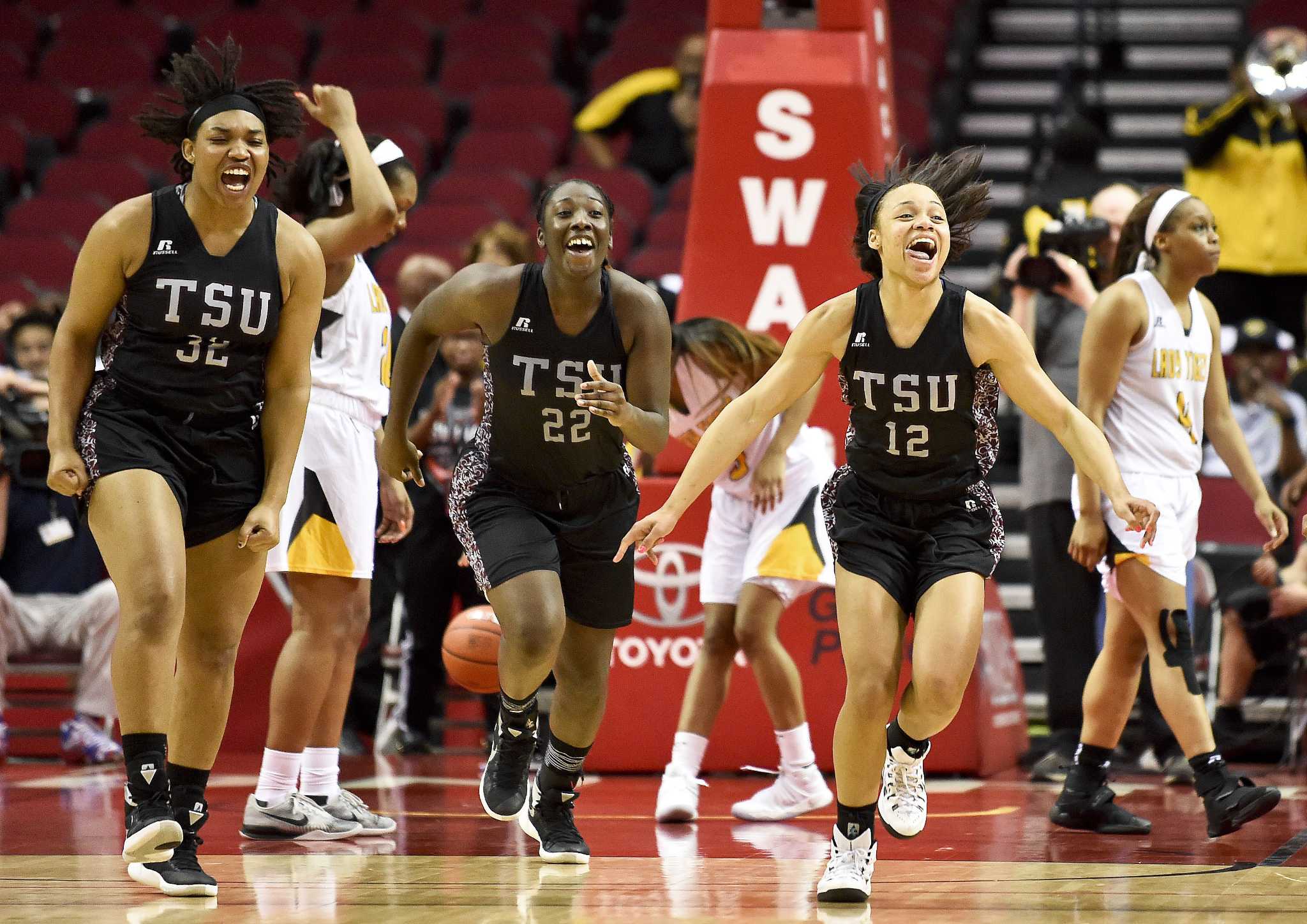 Houston City Council honors Texas Southern basketball teams
