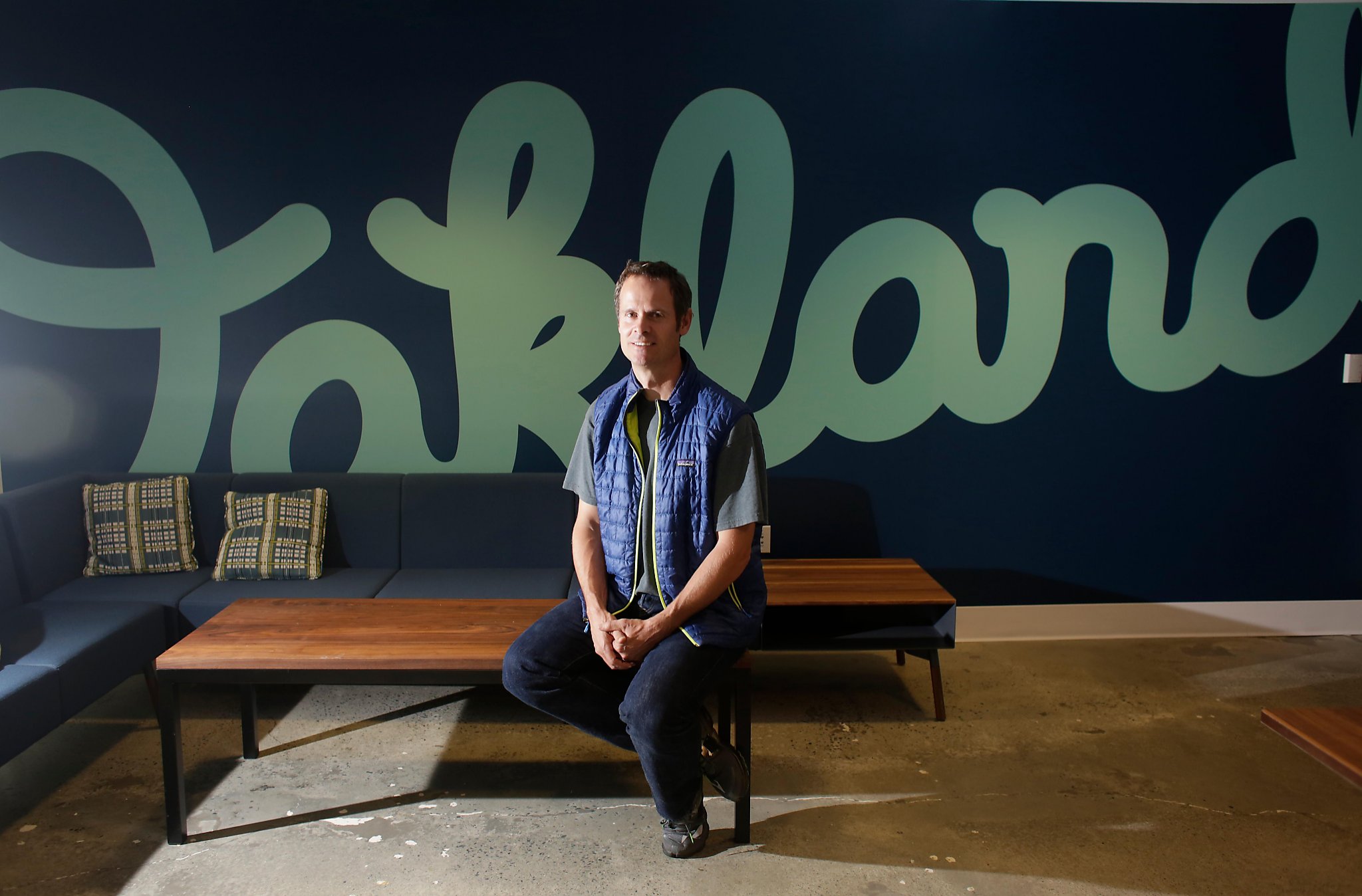 Pandora launches premium music service