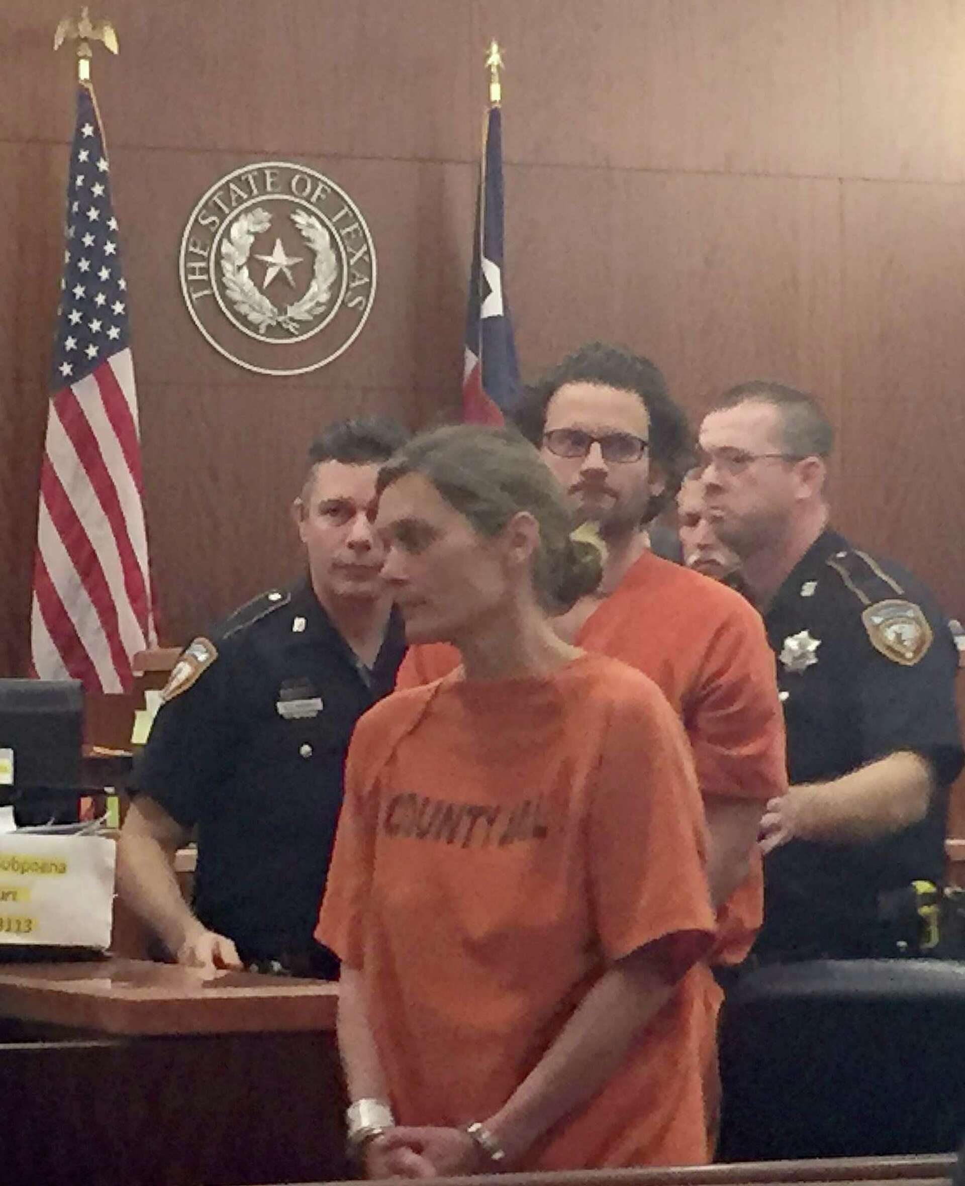 Things to know about Valerie Busick McDaniel, the late-Houston vet ...