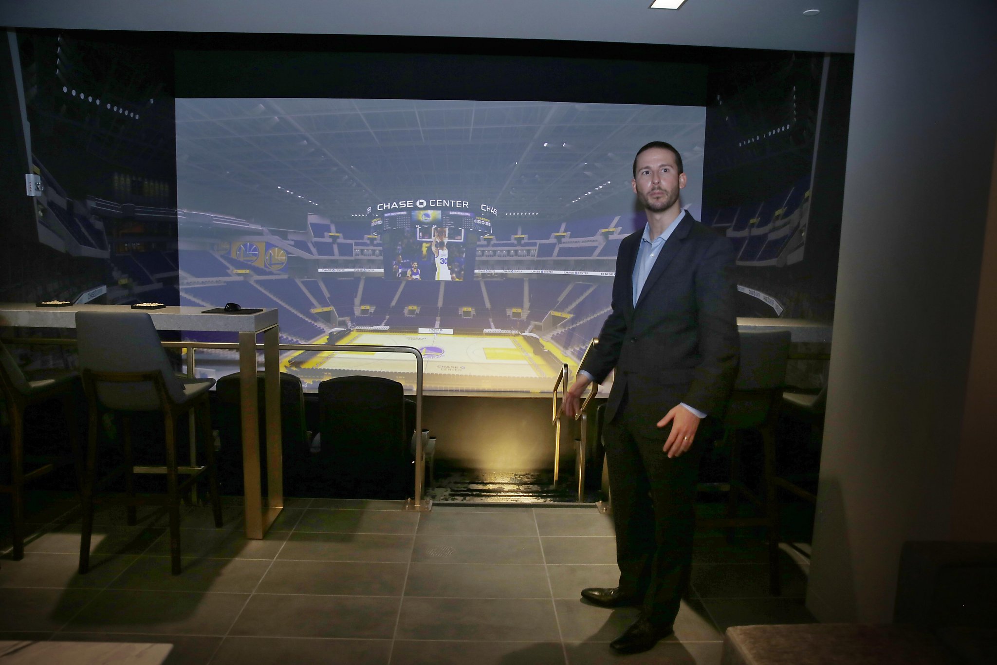 How Brandon Schneider went from waiter to Warriors president and COO