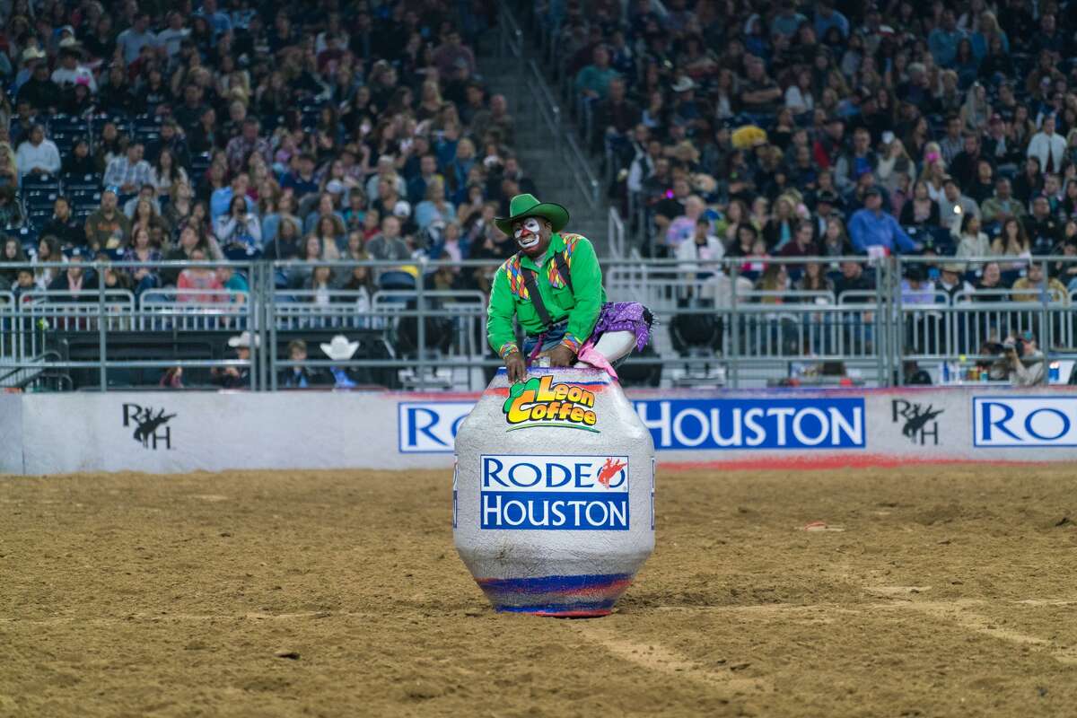 Steer bring in big bucks at Rodeo auction