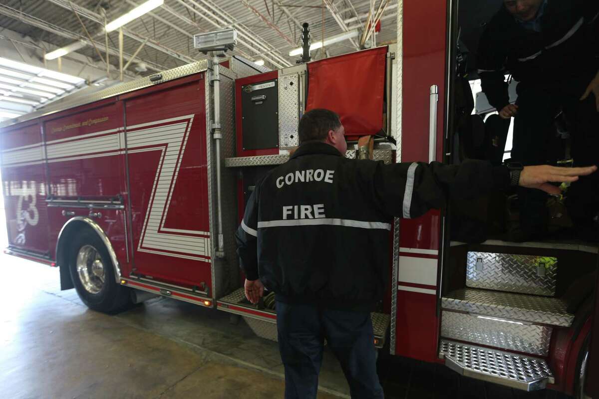 HFD honors firefighters killed in 2013 Southwest Inn fire