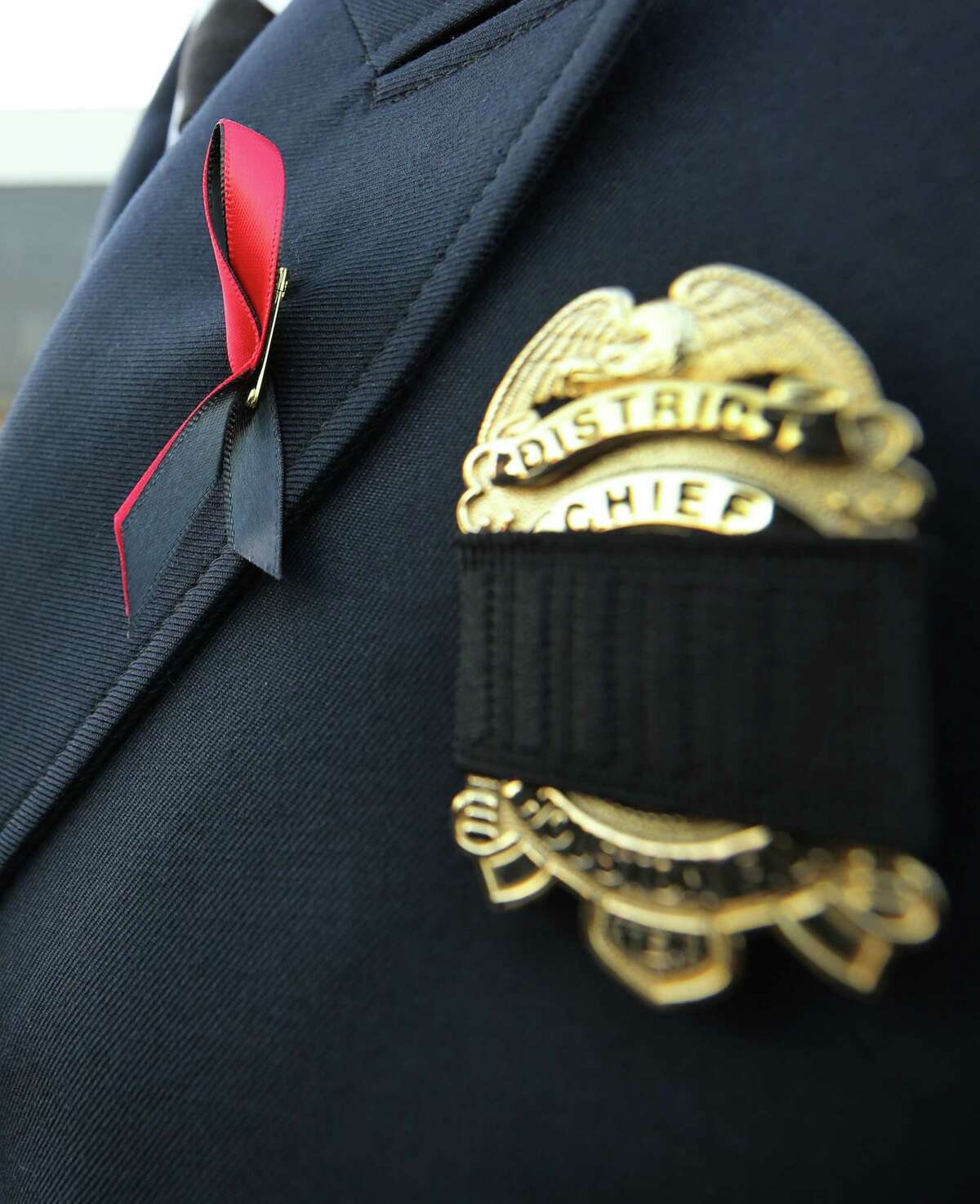 HFD honors firefighters killed in 2013 Southwest Inn fire